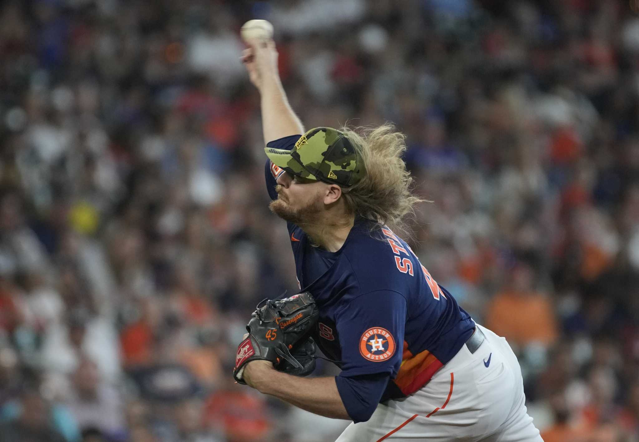 7 weeks into season, Astros singing praises of PitchCom