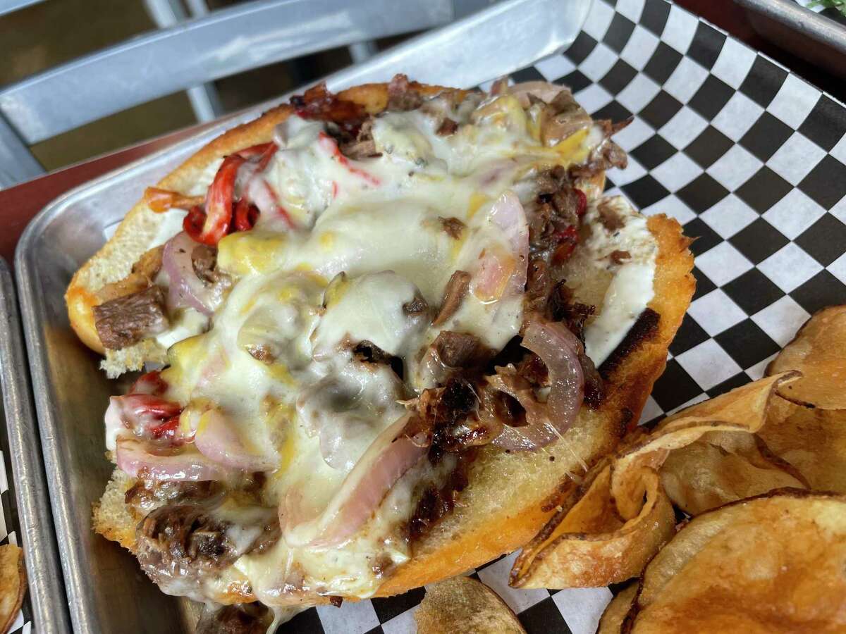 Benjie’s Munch has one of S.A.'s best spicy fried chicken sammies
