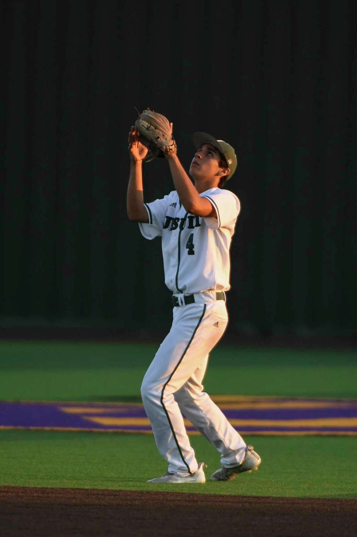 Strake Jesuit wins Game 1 of Region III-6A semifinal series vs. Katy