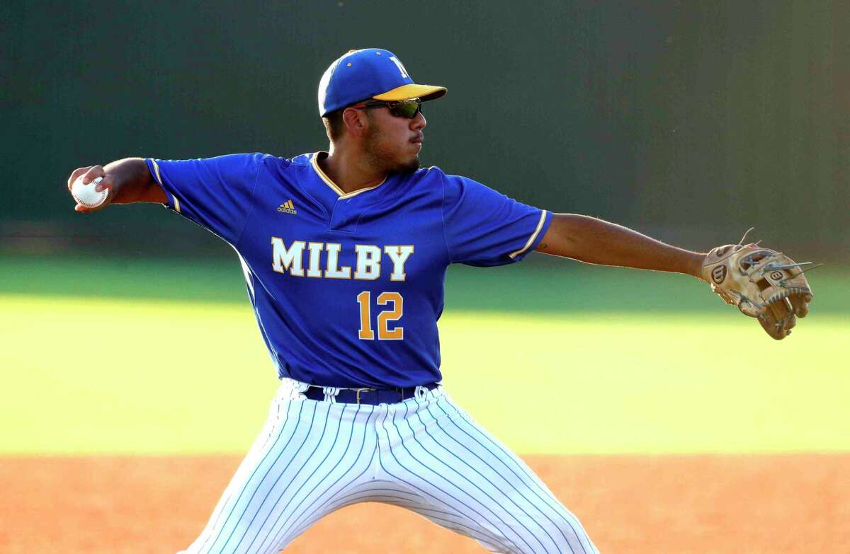 Lake Creek advances to regional championship for first time