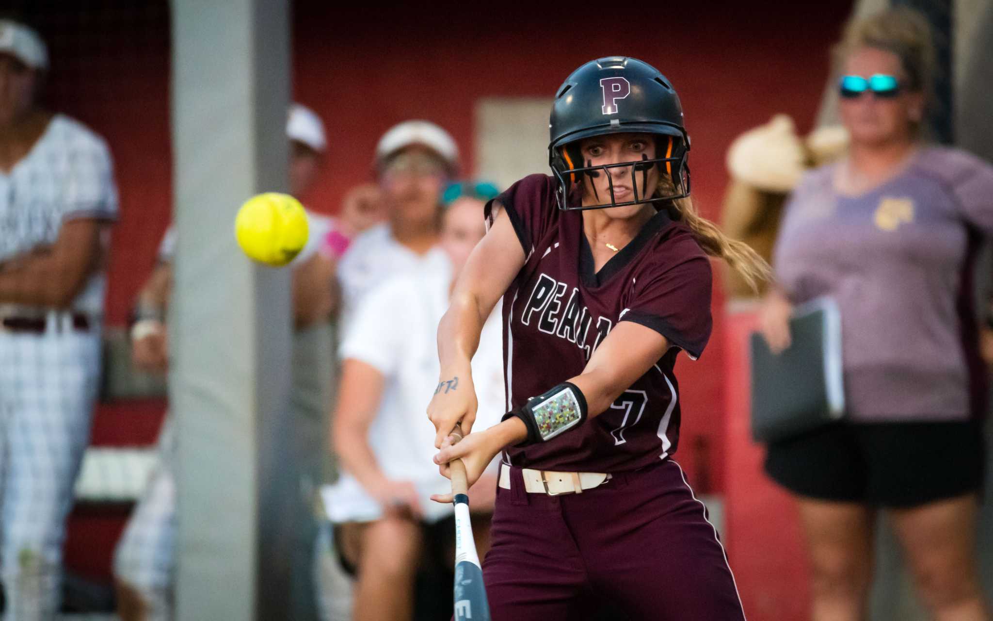 Hailey Golden hopes to add punch to potent Pearland softball