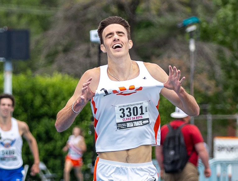 Edwardsville's Ryan Watts celebrates 'storybook ending'