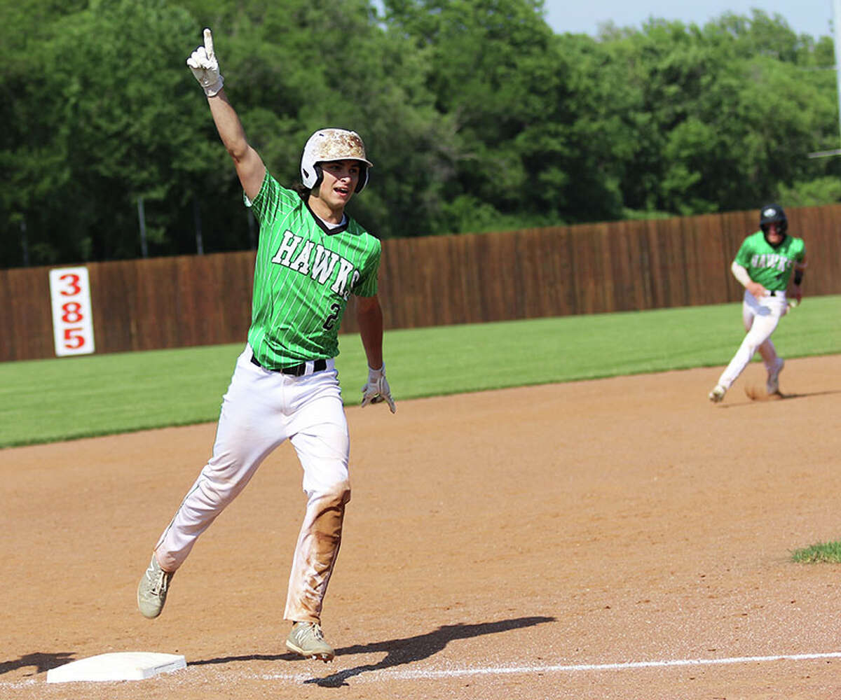 'It just sucks': Runner's interference call pulls plug on Hawks' super ...