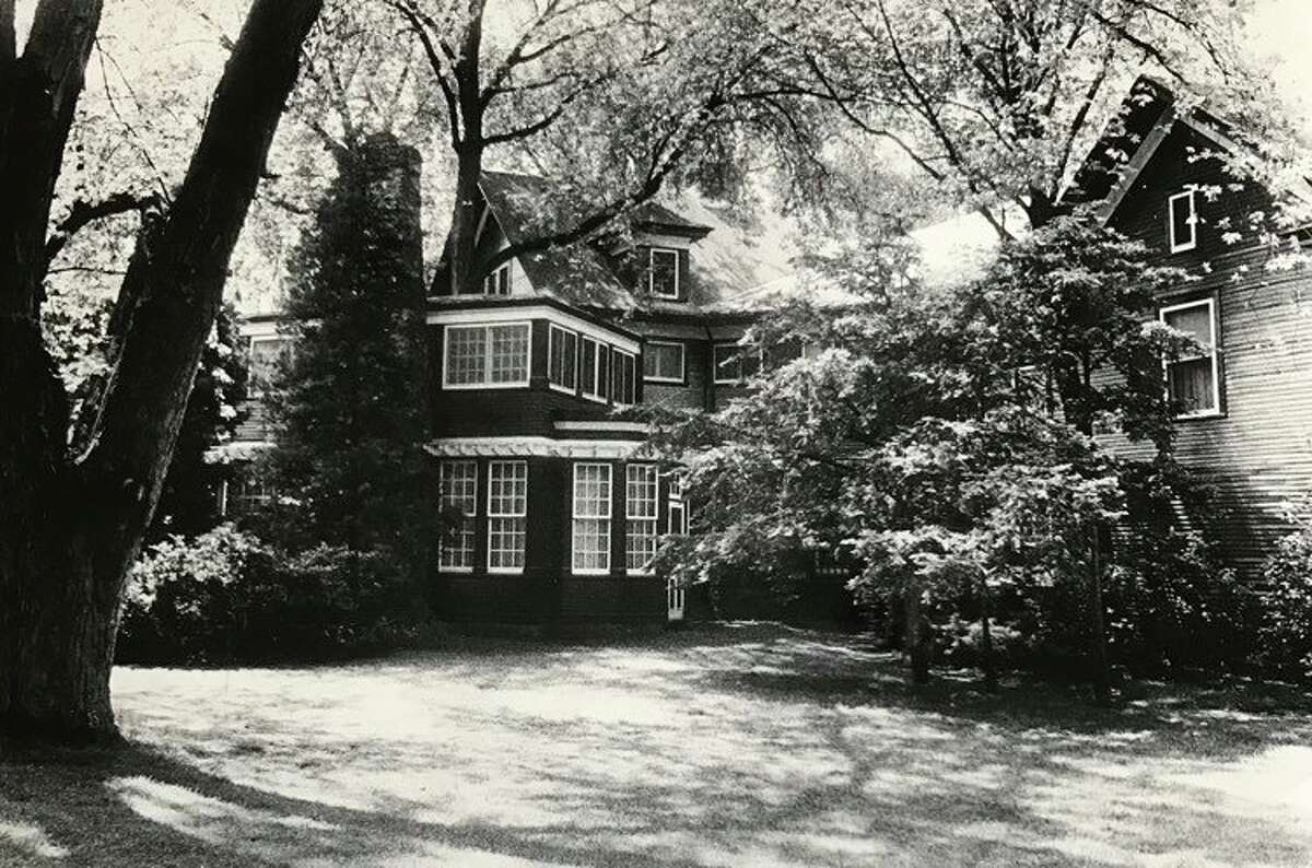 Throwback: Herbert and Grace Dow Homestead