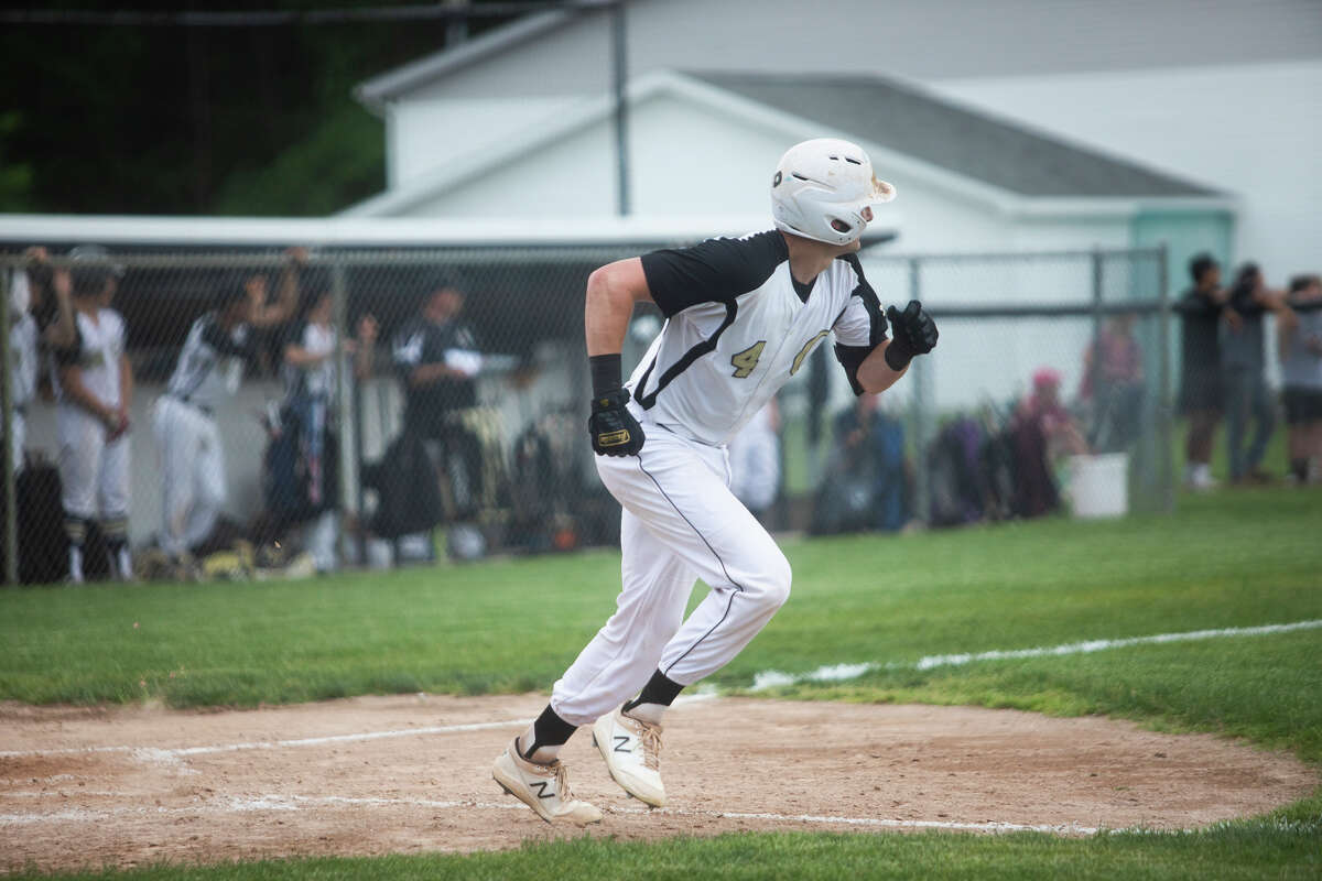 Lancers rally in 7th to edge Falcons in dramatic district opener