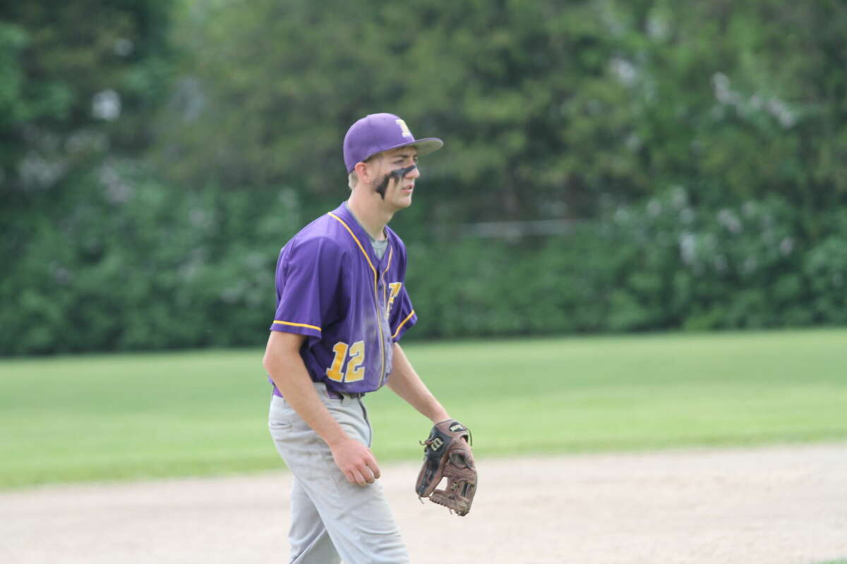 Frankfort's Logan Lewis to play college baseball at Olivet College