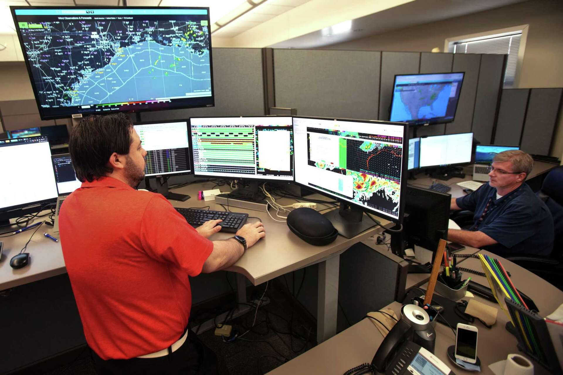 Tornado nearly hit NWS office in League City. Forecasters stayed on