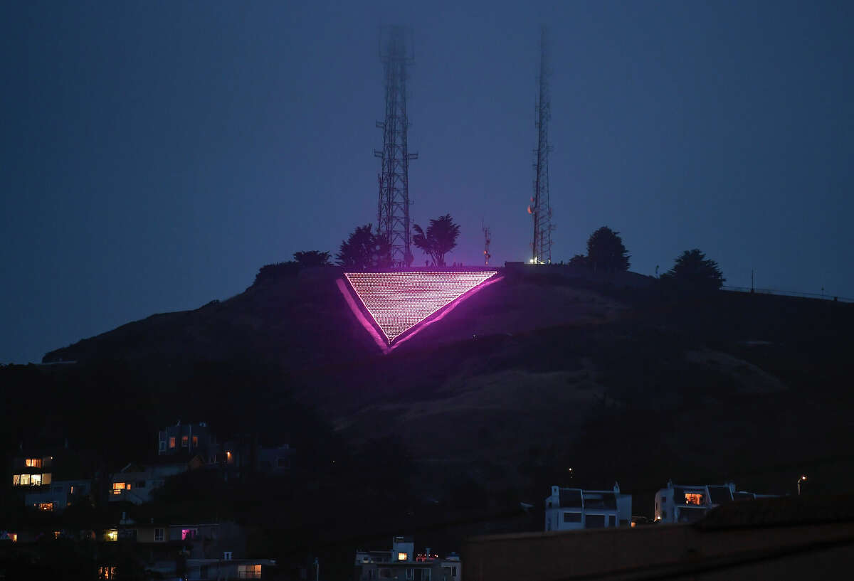 'Jeopardy!' champion to appear at SF Pink Triangle ceremony