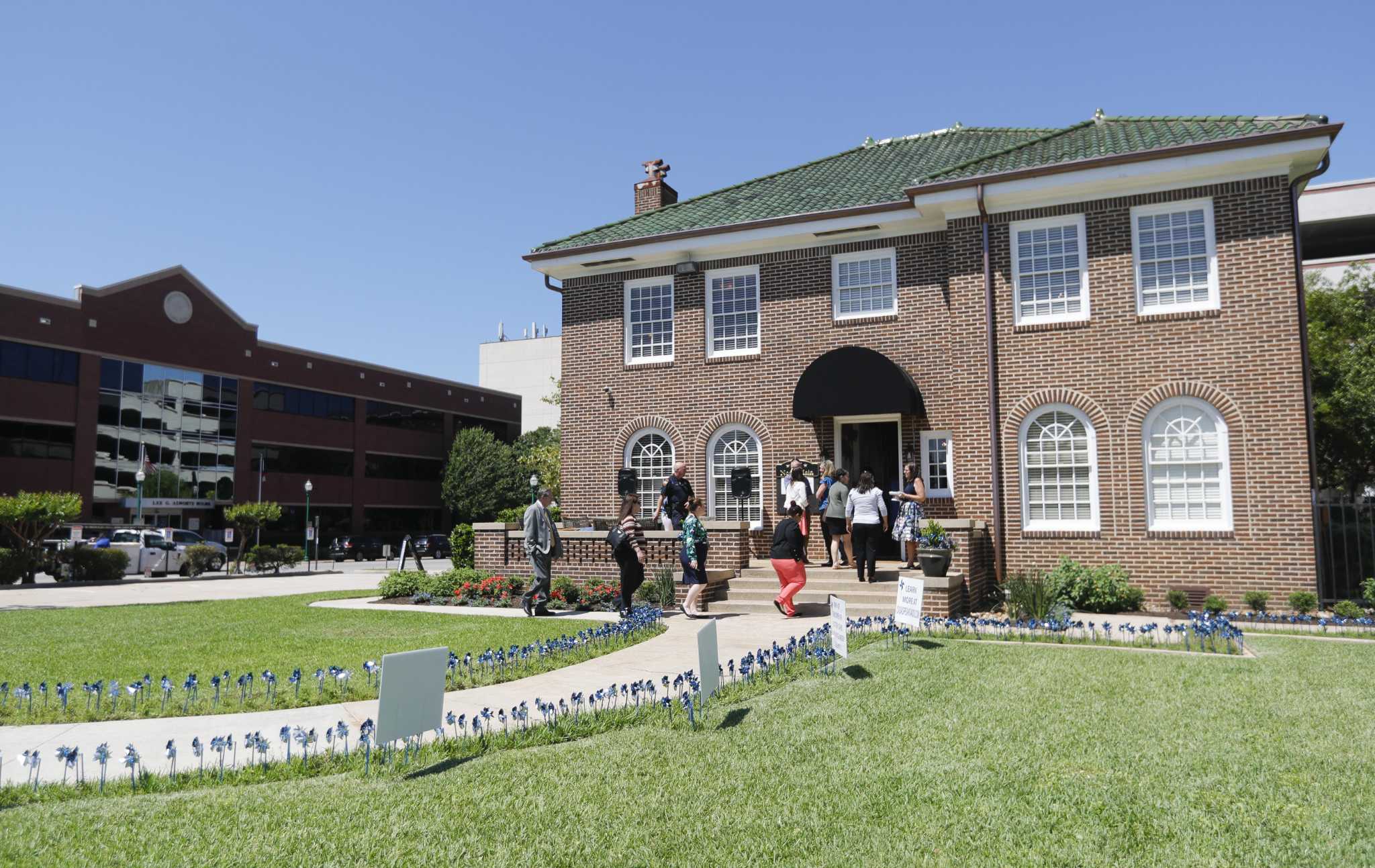Home of early Conroe doctor Thomas Falvey to receive historical marker