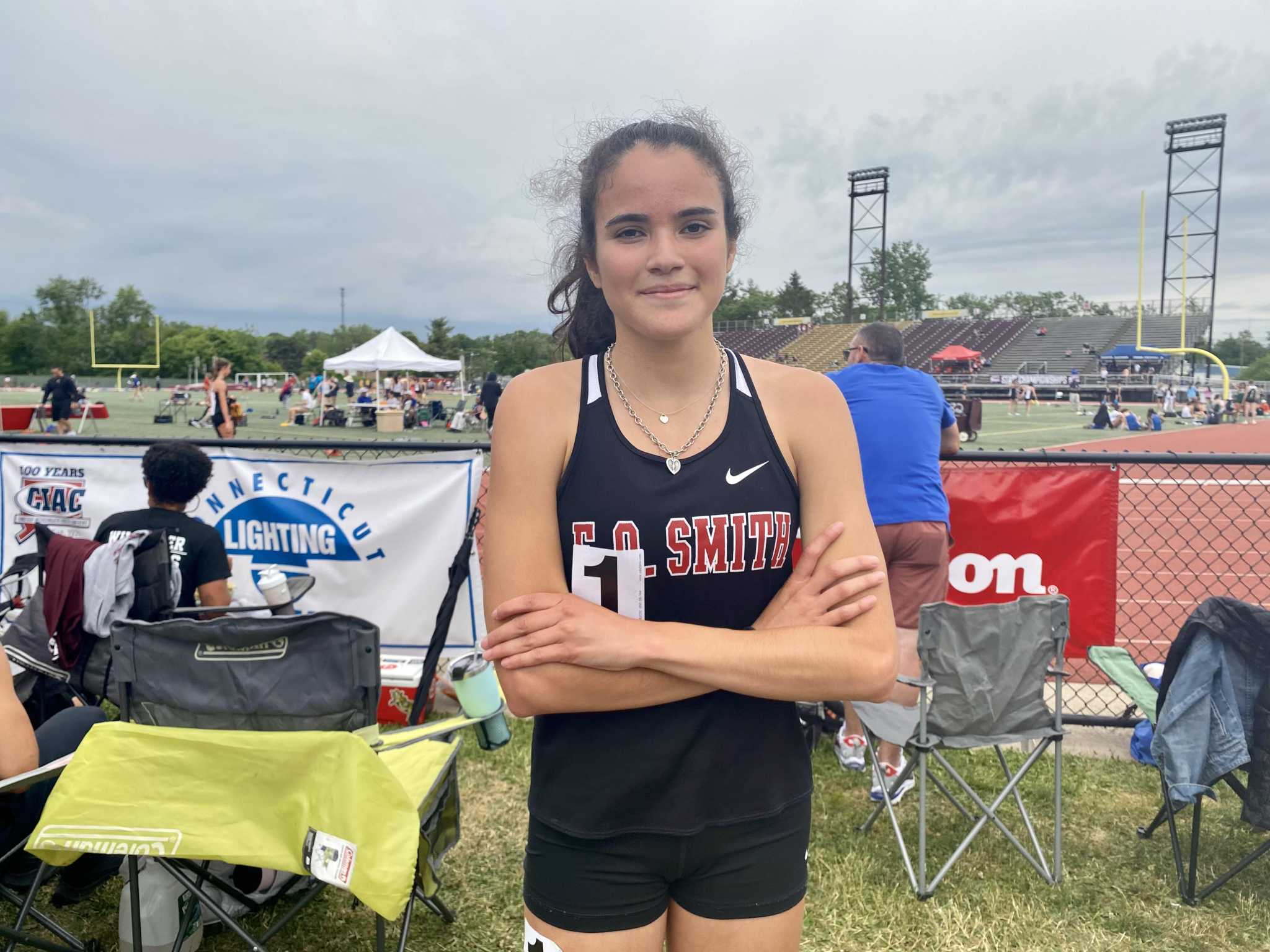 E.O. Smiith's Gabby Hernandez has fastest high school time in 600