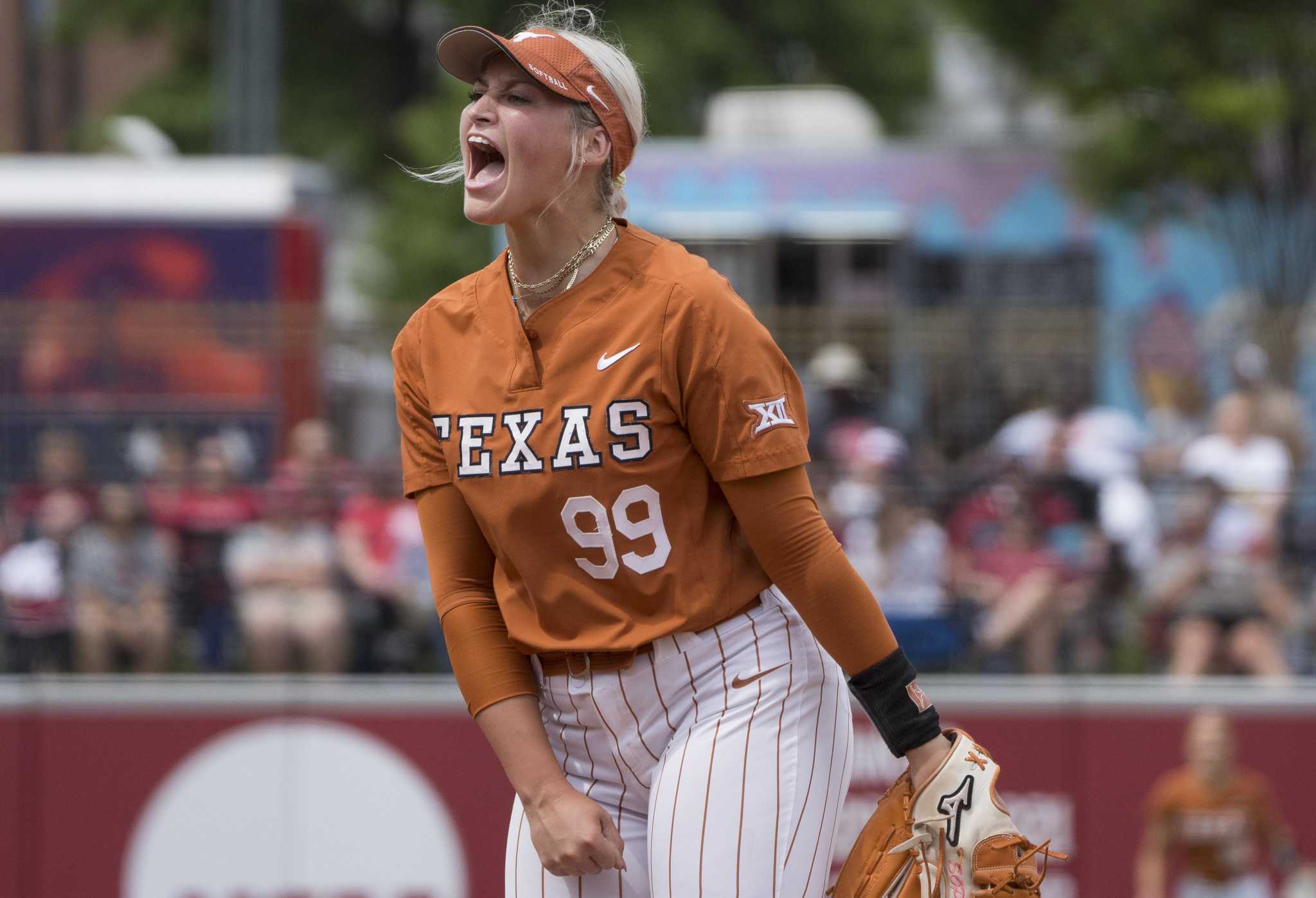 UT hoping Sophia Simpson continues pitching prowess