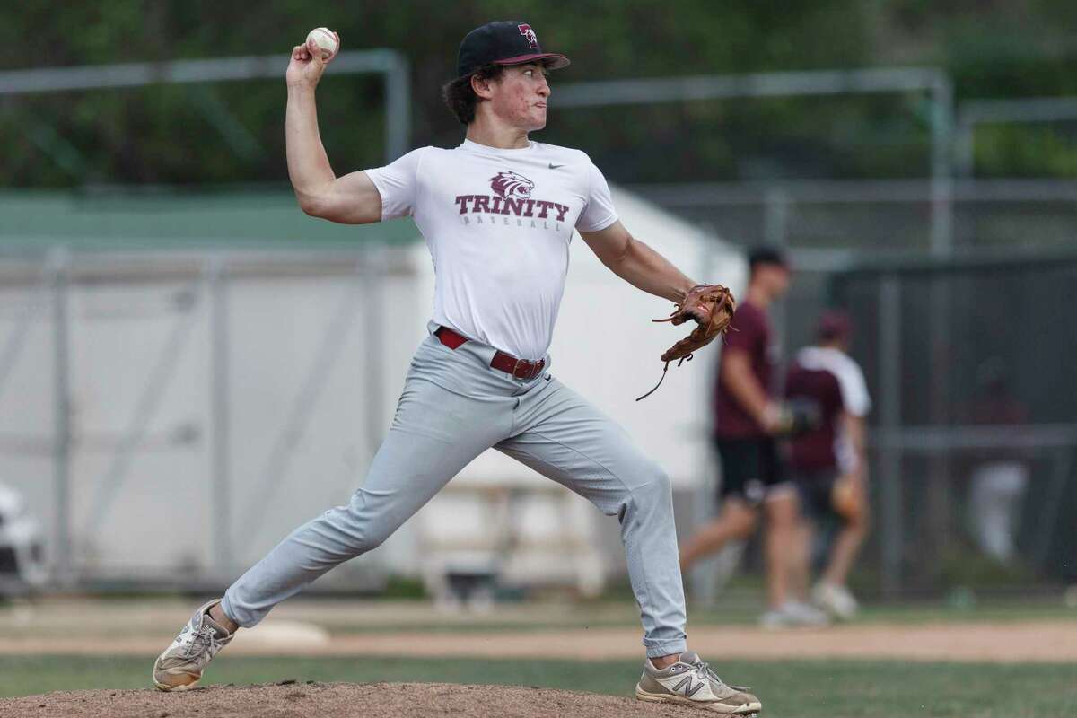 Trinity trio leads Tigers to D-III championship tournament