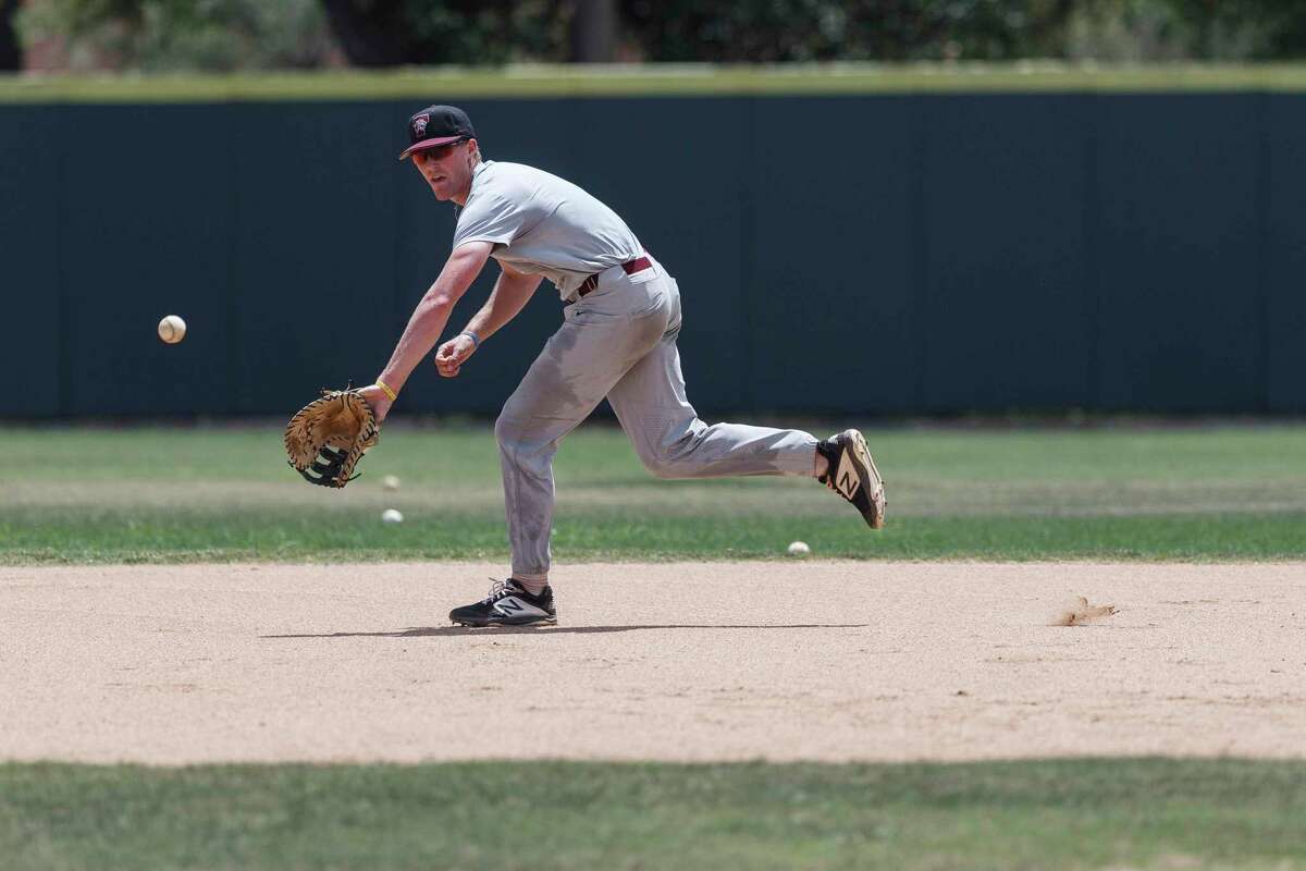 Trinity trio leads Tigers to D-III championship tournament
