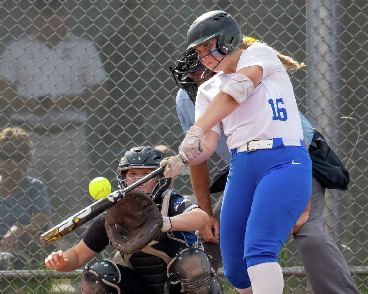 Ichabod Crane beats Peru to advance to Class B state softball quarterfinals