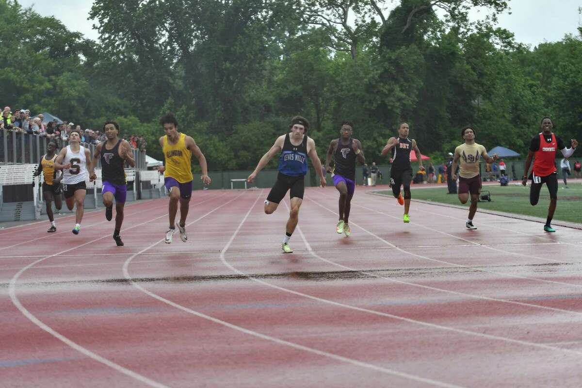 Sheehan girls edge Weston for Class M outdoor track crown; Stonington ...