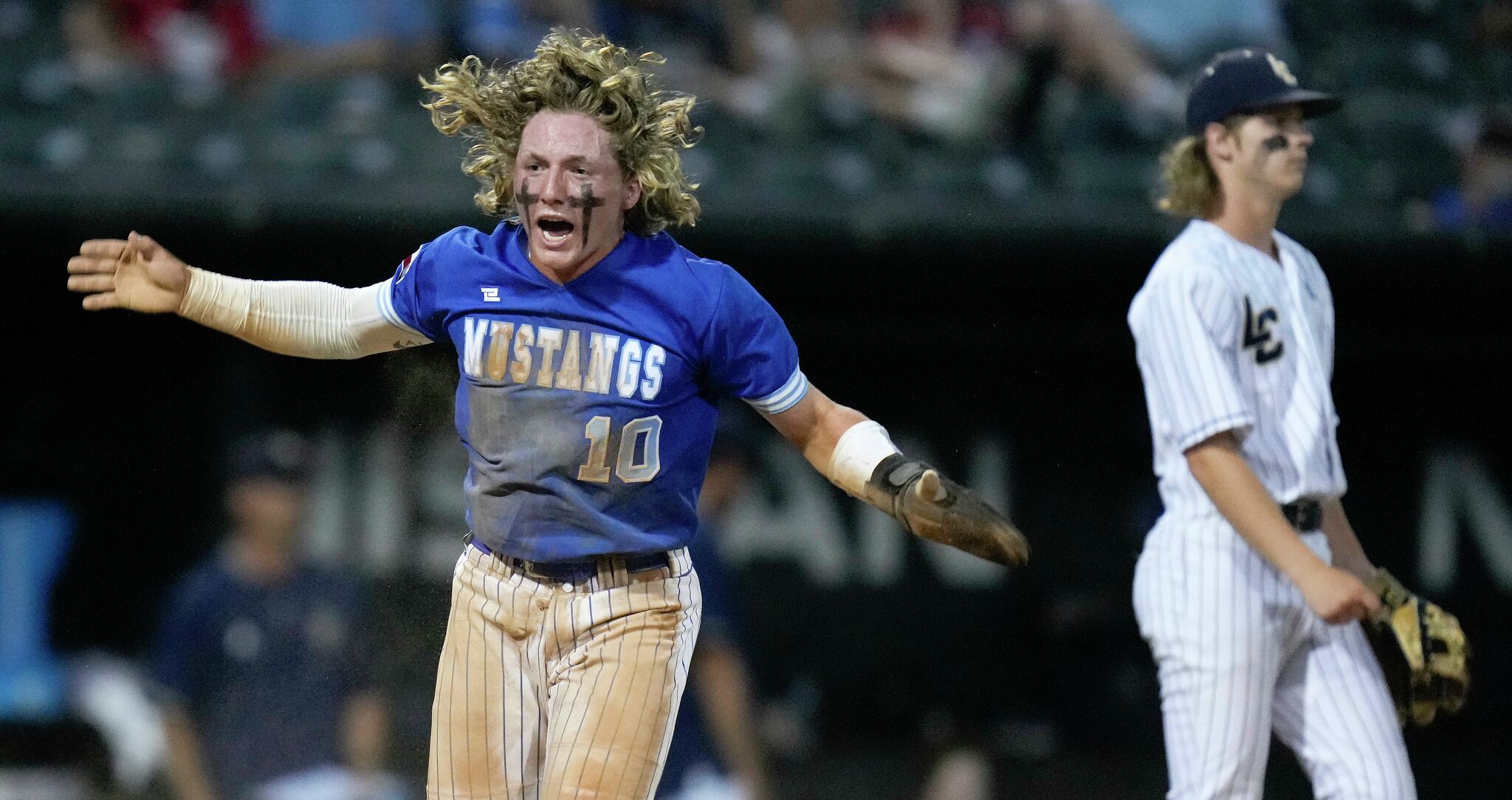 High school baseball playoffs: Friendswood advances to state semifinals