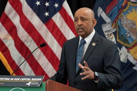 Ex-Hudson Valley Community College president Ramsammy sues school