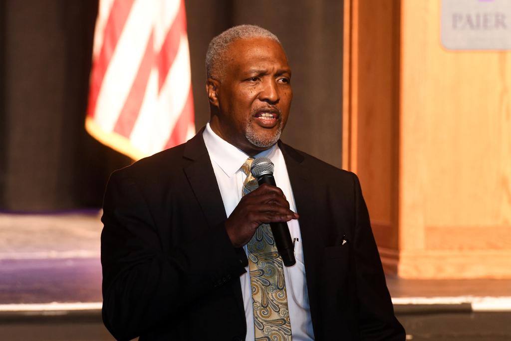 Bridgeport to give public a chance to meet police chief finalists