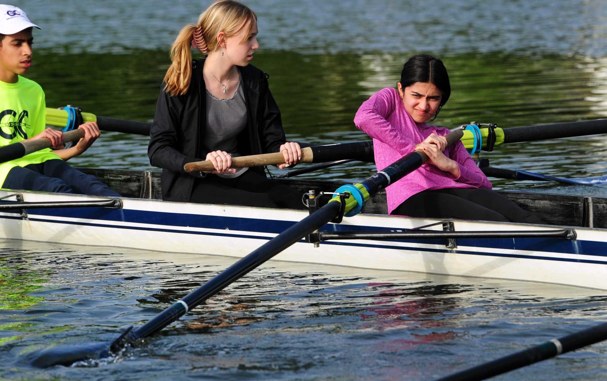 Greenwich Crew, STEM to Stern seek to lower barriers to enter rowing ...