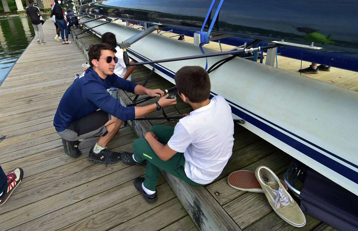 Greenwich Crew, STEM to Stern seek to lower barriers to enter rowing ...