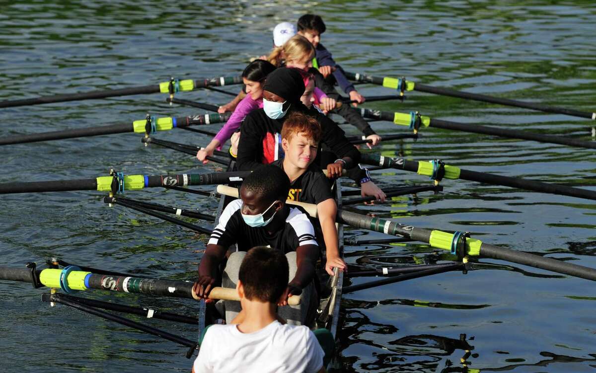 Greenwich Crew, STEM to Stern seek to lower barriers to enter rowing ...