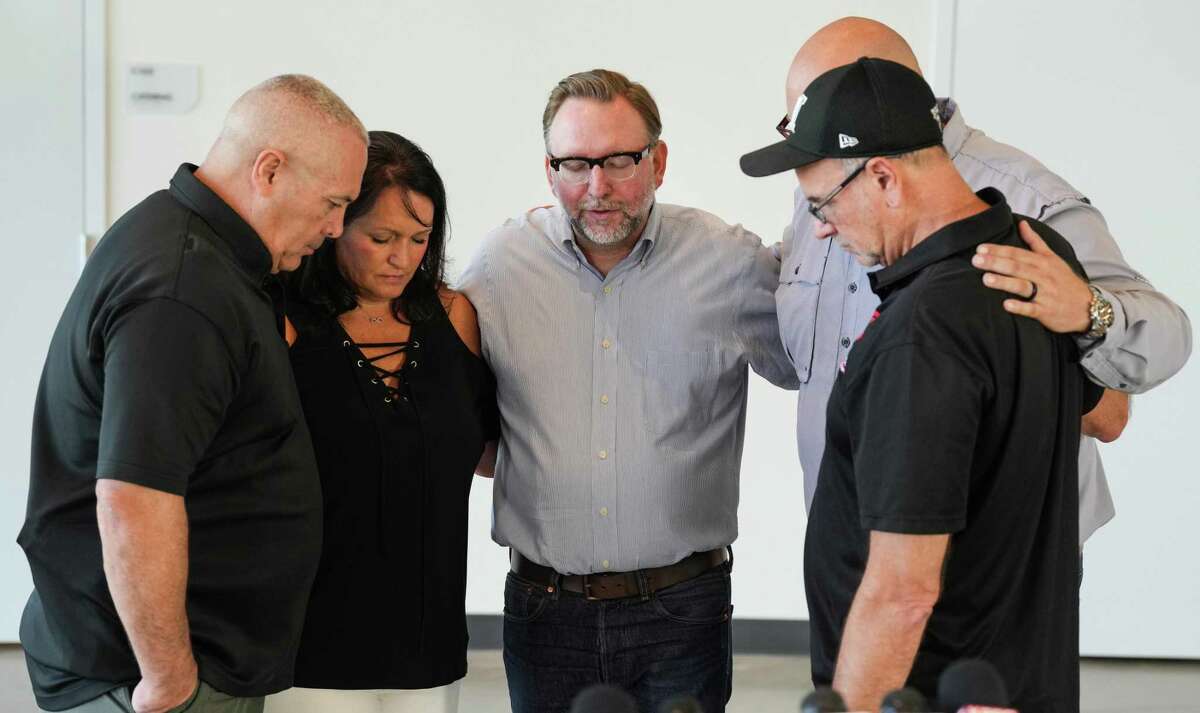 Tomball grieves loss of family slain by escaped Texas murderer