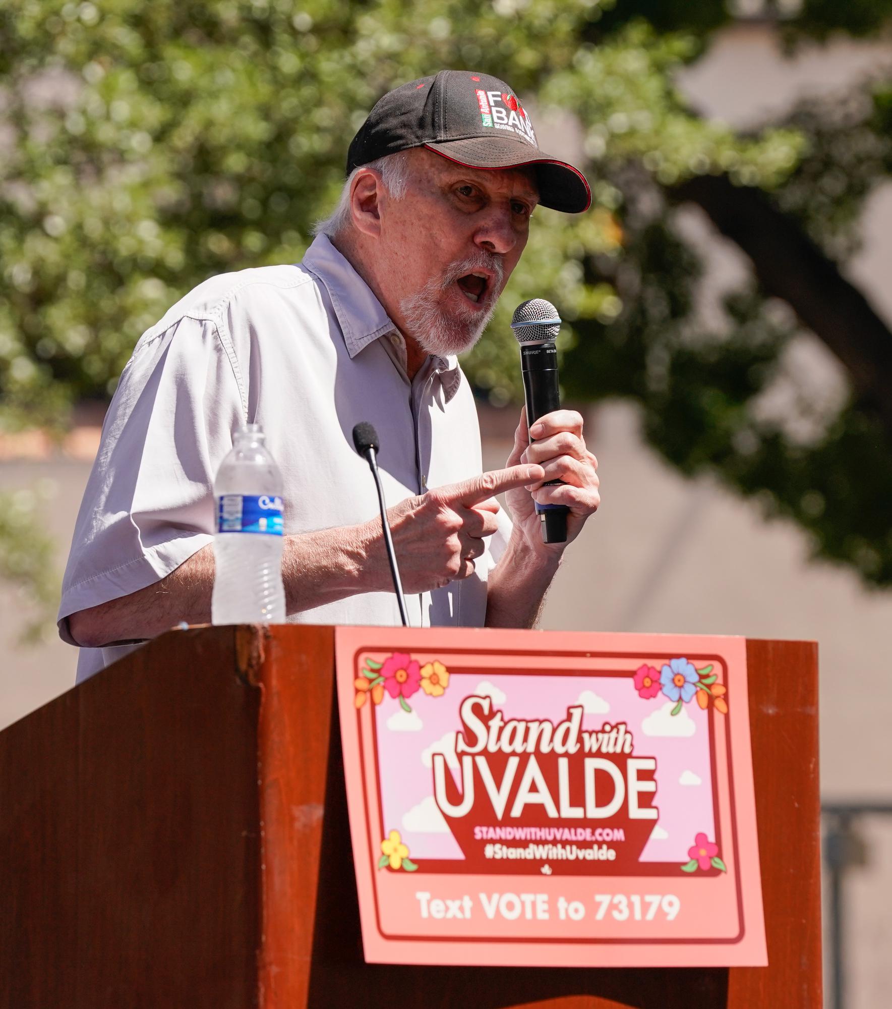 Gregg Popovich: ‘Do something’ about gun violence in Texas