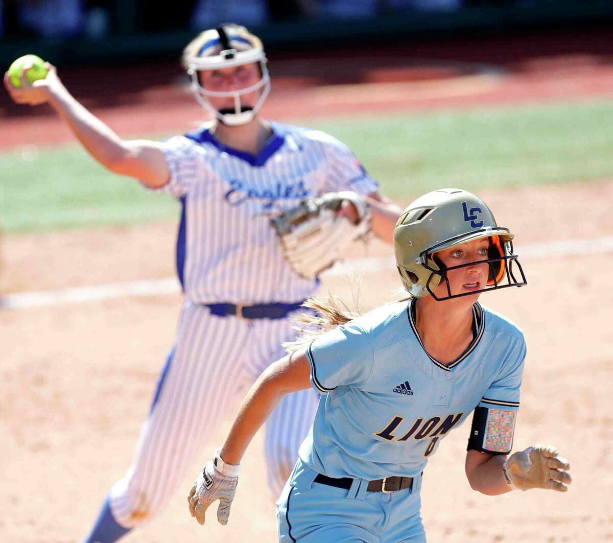 Finished Business: Lake Creek wins first state title in school history