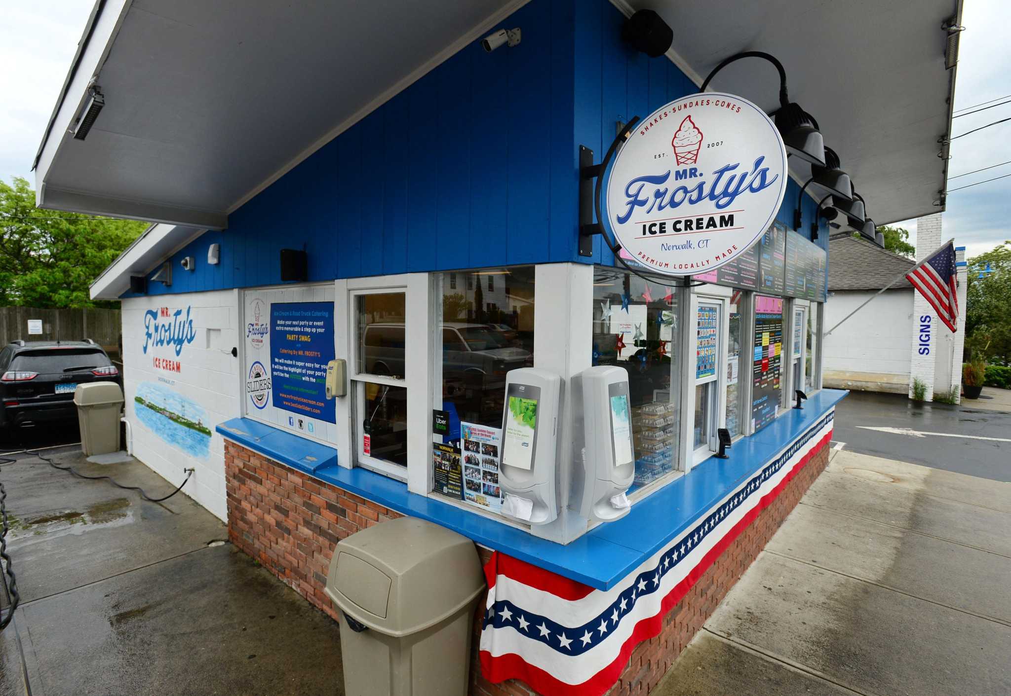 10 CT ice cream places to check out over 4th of July weekend