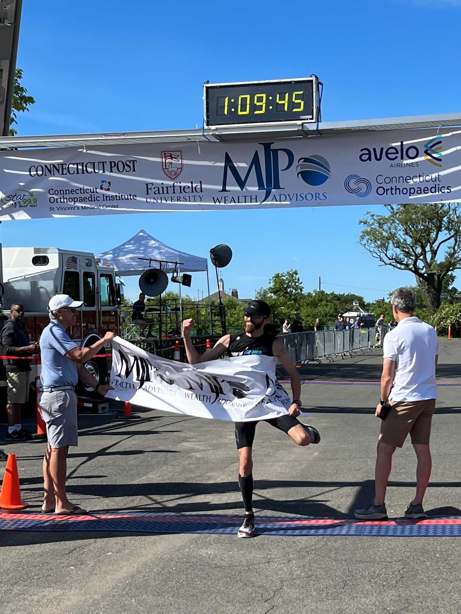 Sanders sweeps MJP Fairfield Half, 5K titles