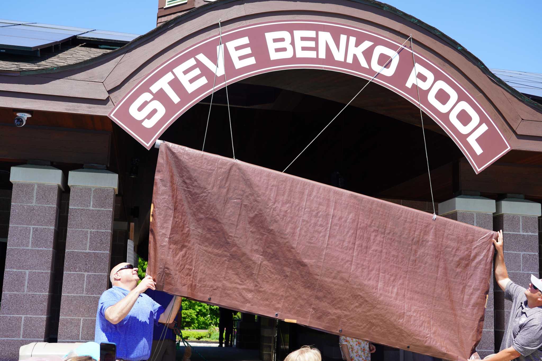 New Canaan pool honors Steve Benko's 50 years of service