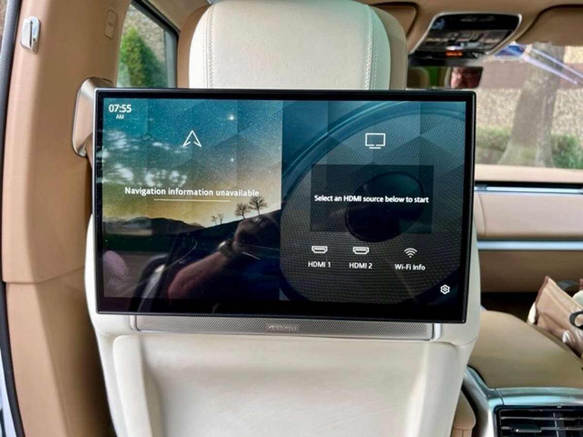 2022 Range Rover SV LWB Is The Pinnacle Of $200K+ Luxury