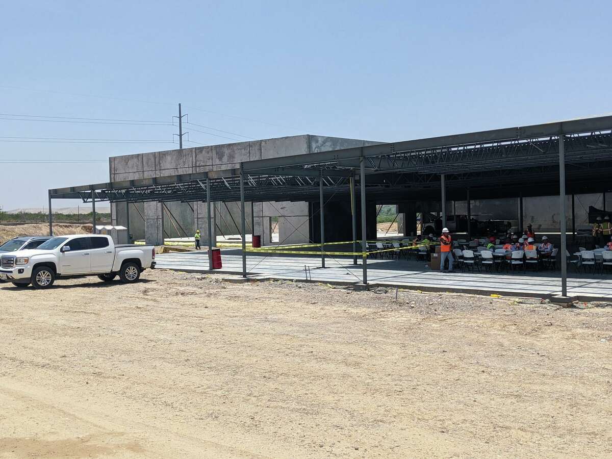 AEP hosts 'topping off' ceremony to commemorate new service center