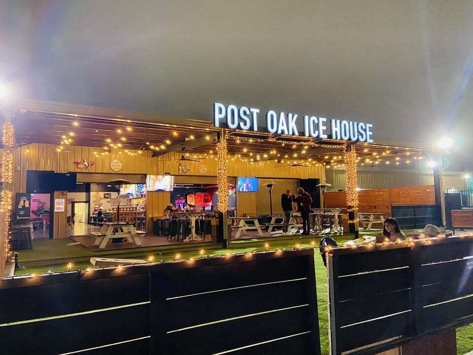 A look at Houston ice houses: Are they real or fake?