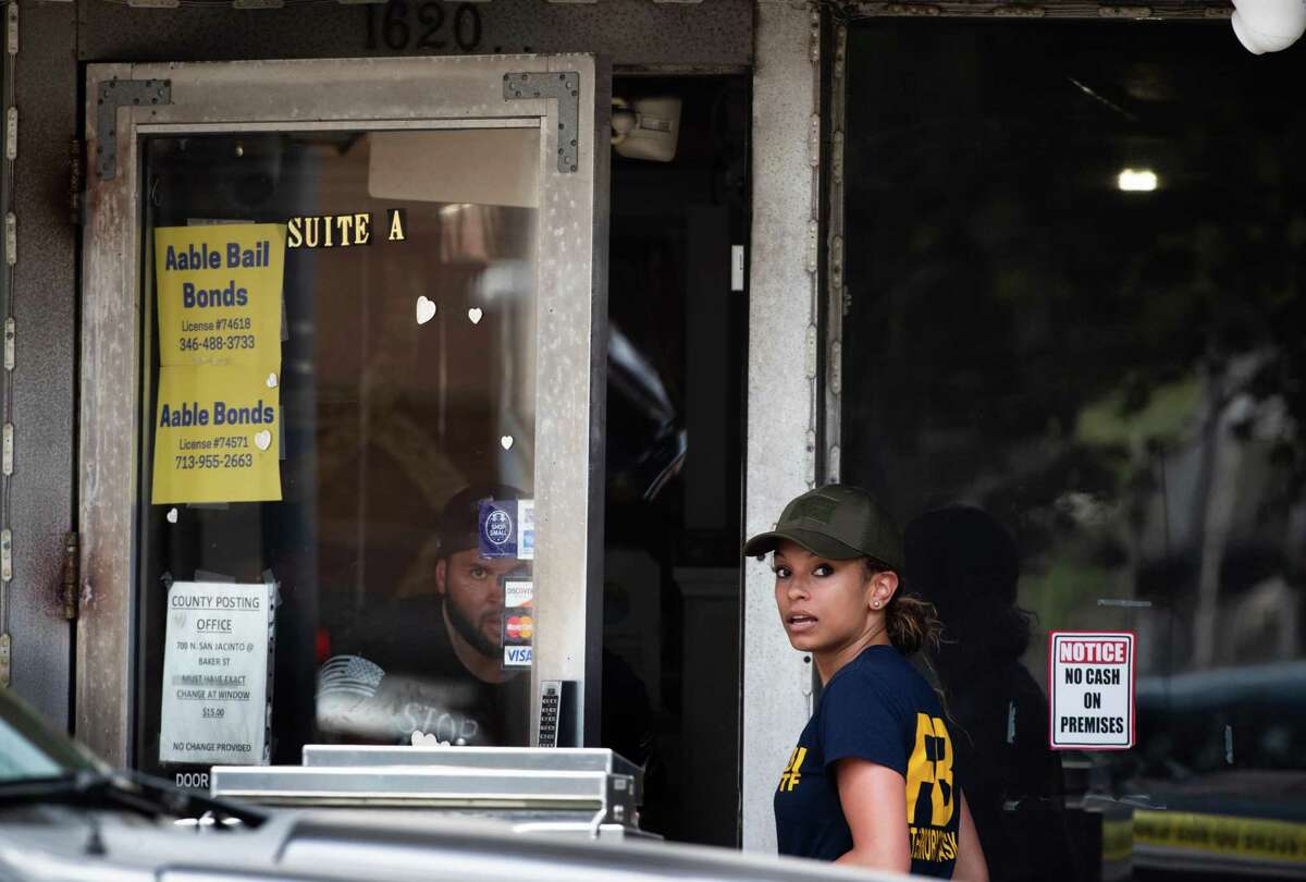 Anti-gang raid at Houston bail bondsman office addressed