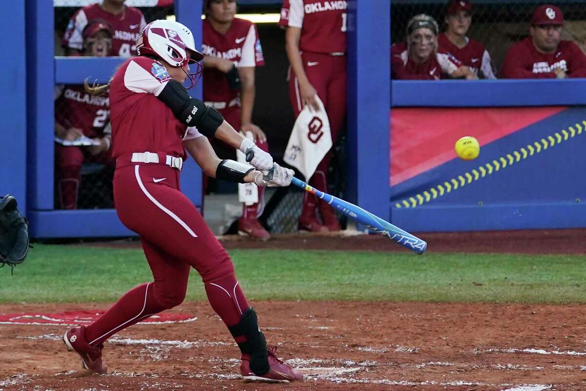 WCWS: Oklahoma crushes Texas, 16-1 in opener