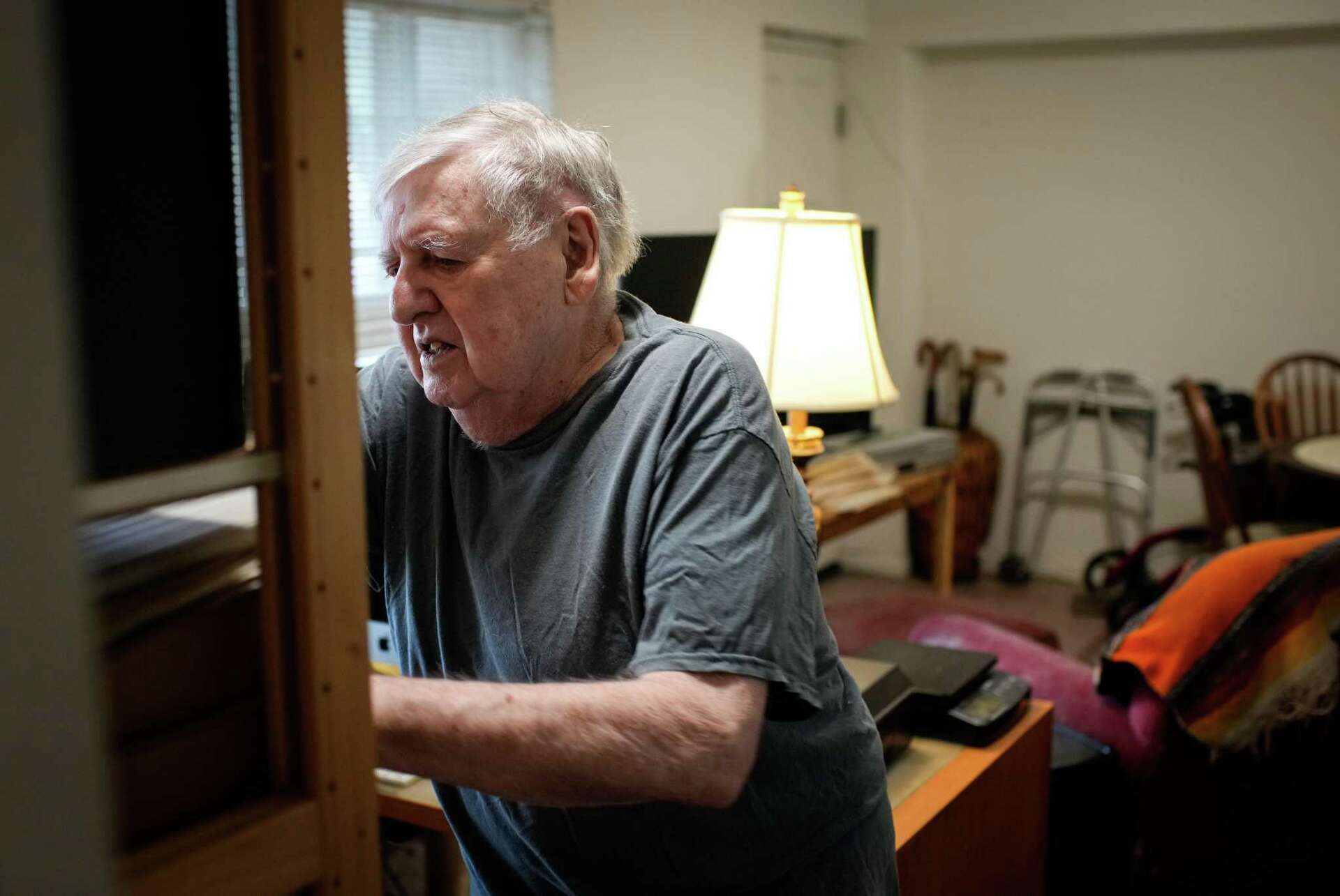 Allen Parkway Village tenants express fear, hope about moving while the ...