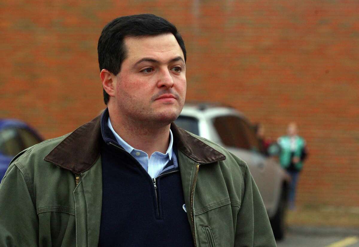 Brookfield lawyer accused of ‘insulting’ comments to board chair