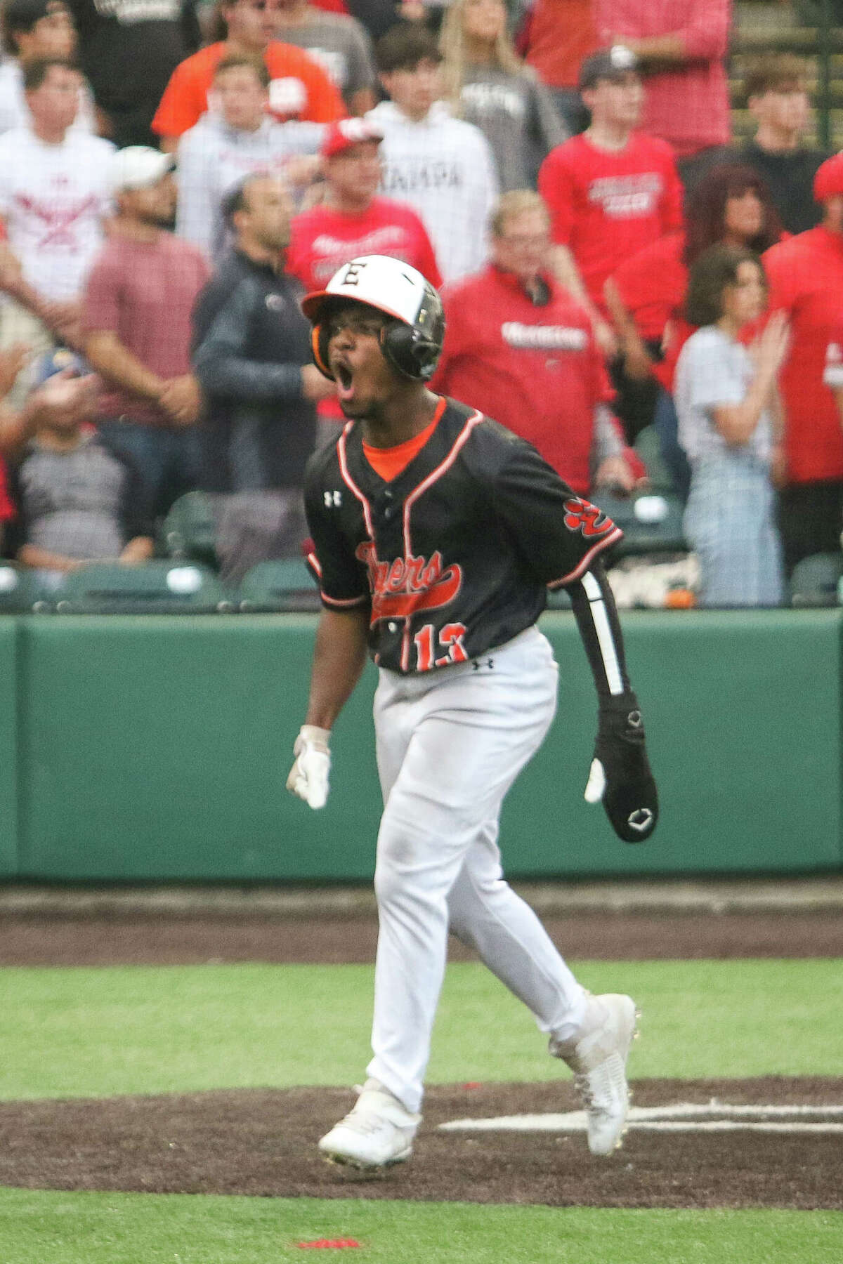 Edwardsville baseball completes comeback to win state