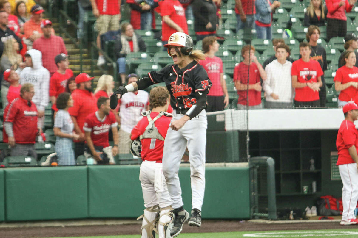 Edwardsville baseball completes comeback to win state