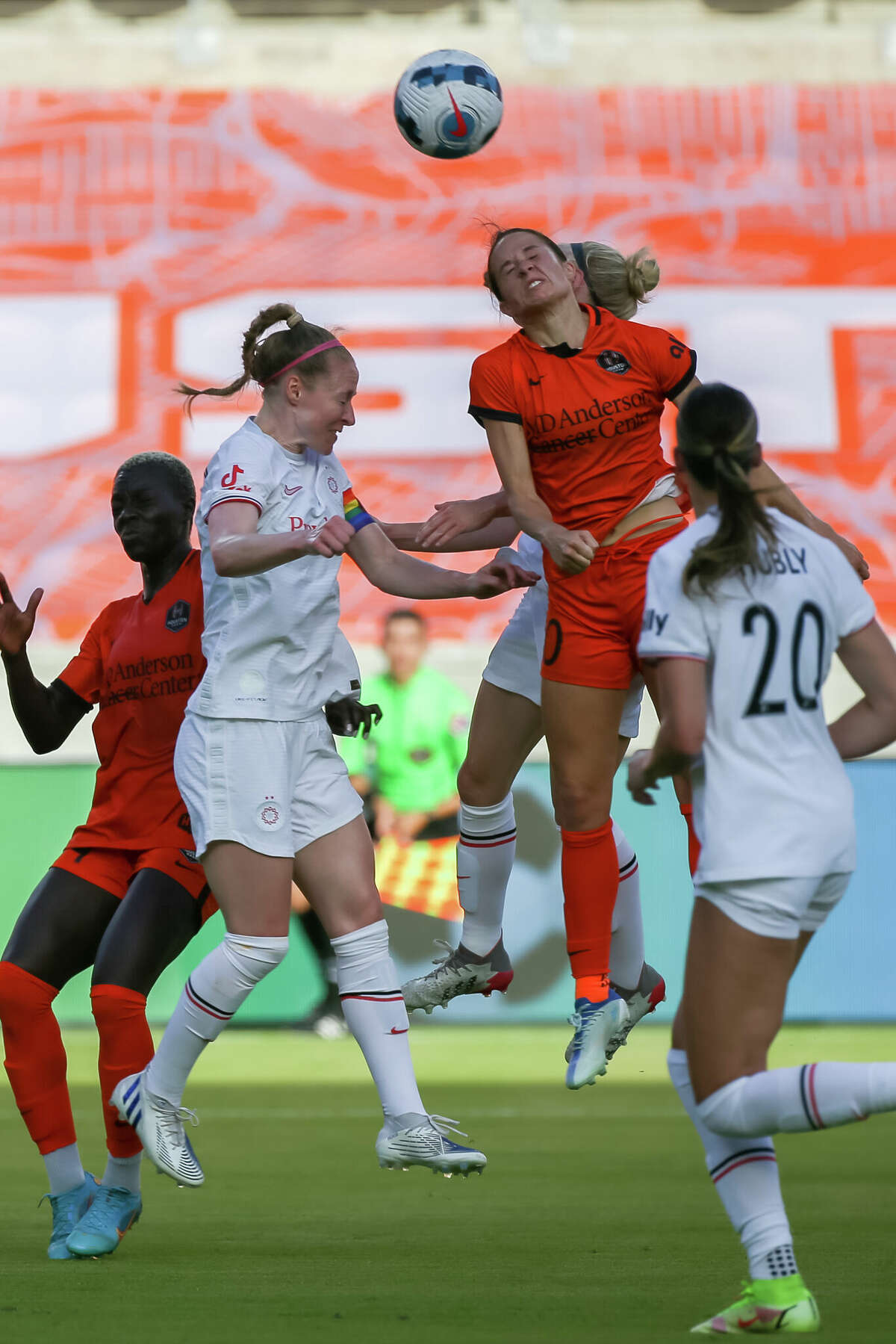 Houston Dash suffer blowout loss to Portland Thorns