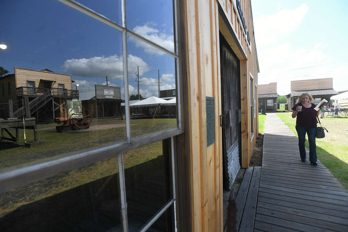 Spindletop Museum in Beaumont adds Clifton Cawley exhibit