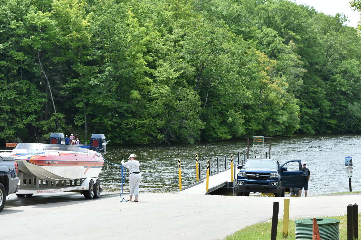 Boaters take advantage of summer weather at Brower Park