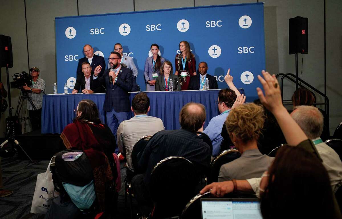 The Southern Baptist Convention approved a database of accused sexual ...
