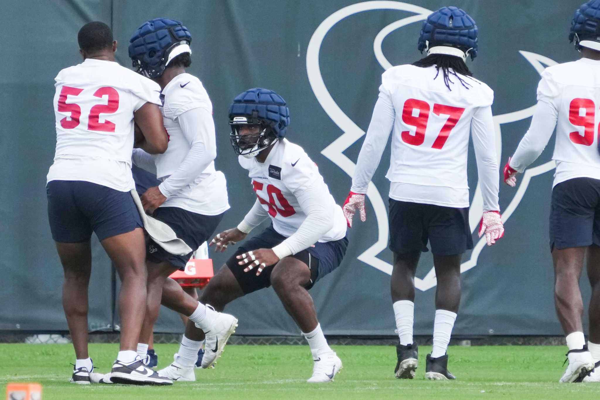 Sources: Texans cut DE Jordan Jenkins, WR Chad Beebe