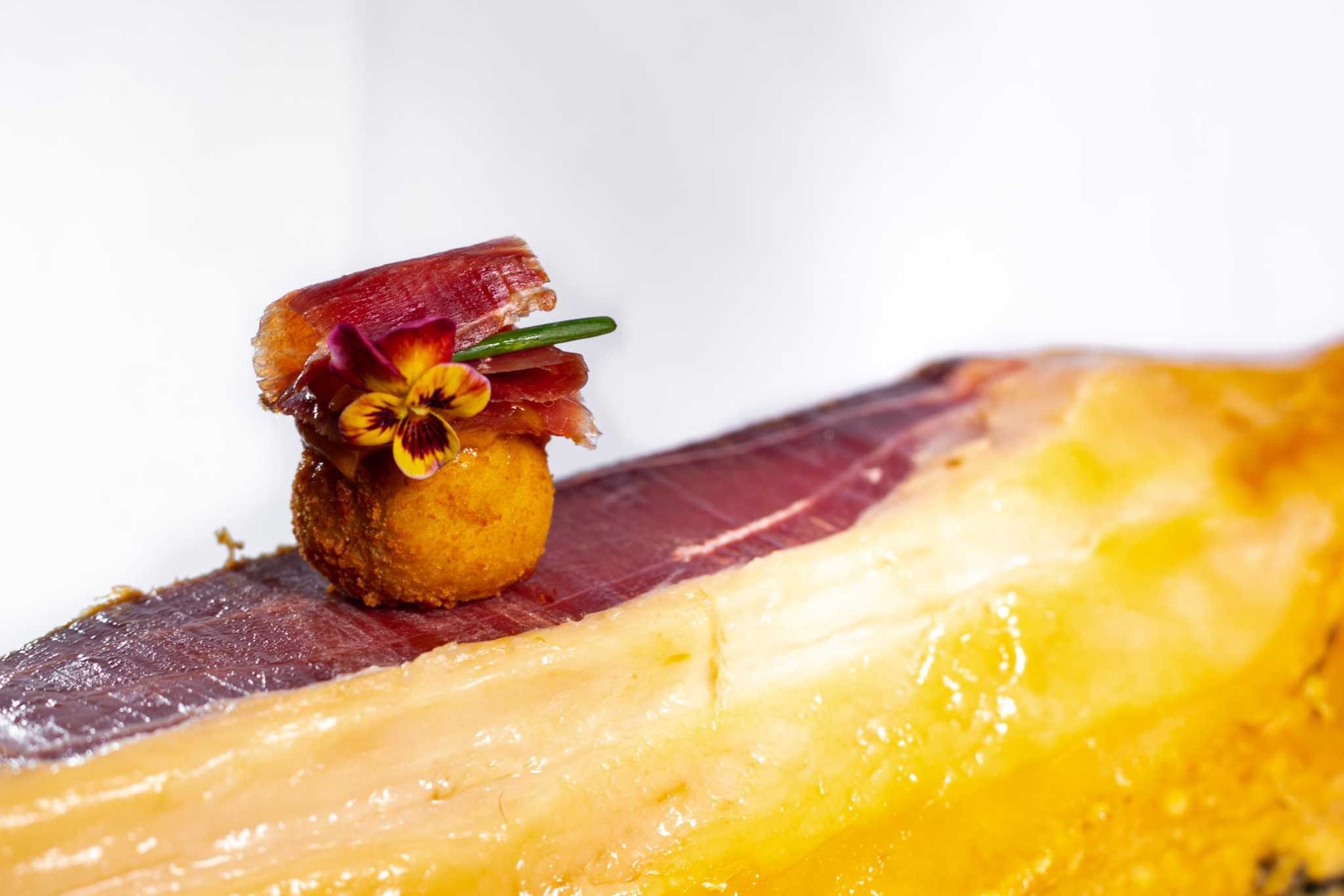 A new Iberian restaurant with Michelin cred arrives in the Bay Area