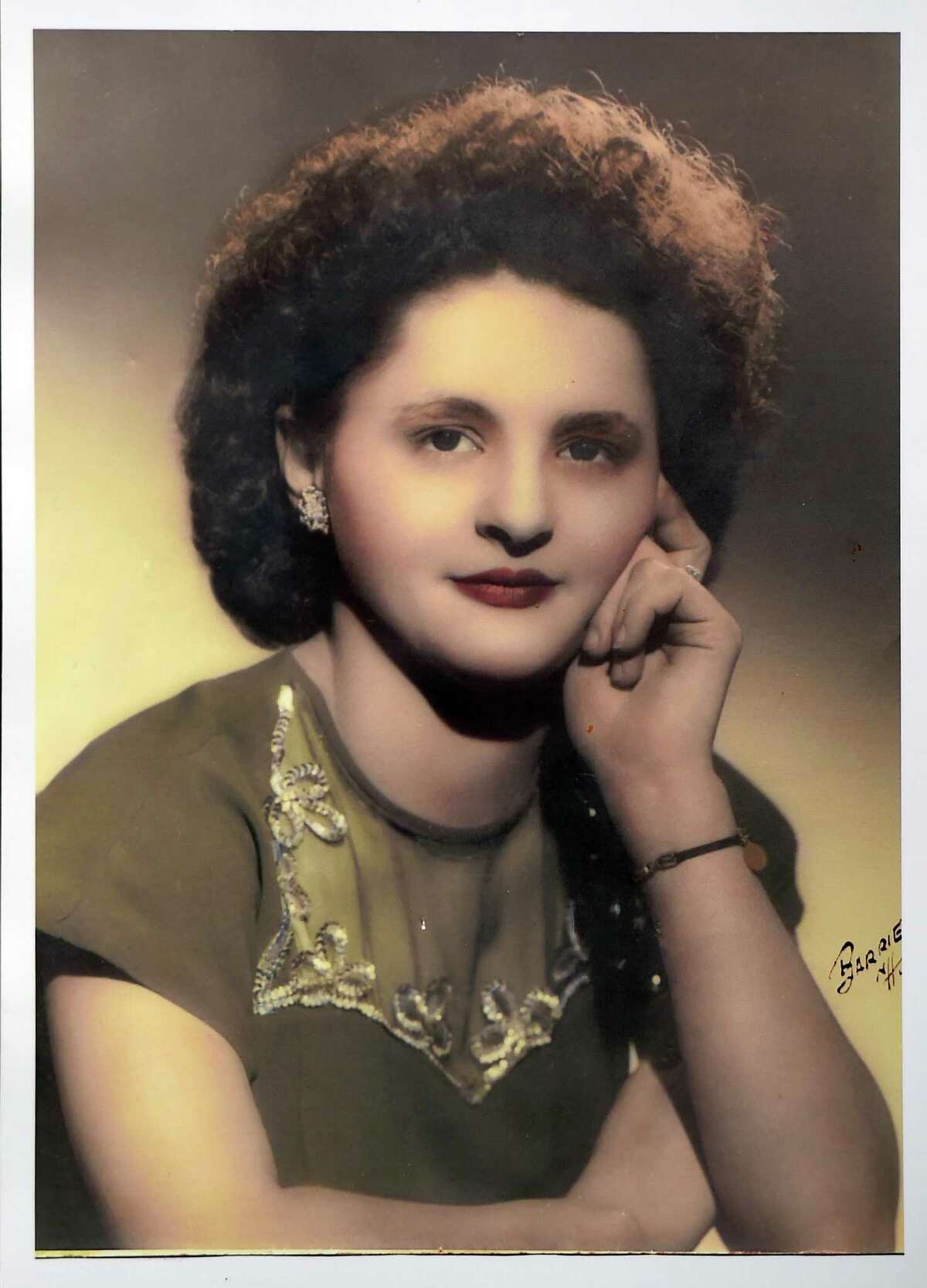 At 93, Immaculata Laudano ready to make peaches and wine at St. Andrew ...