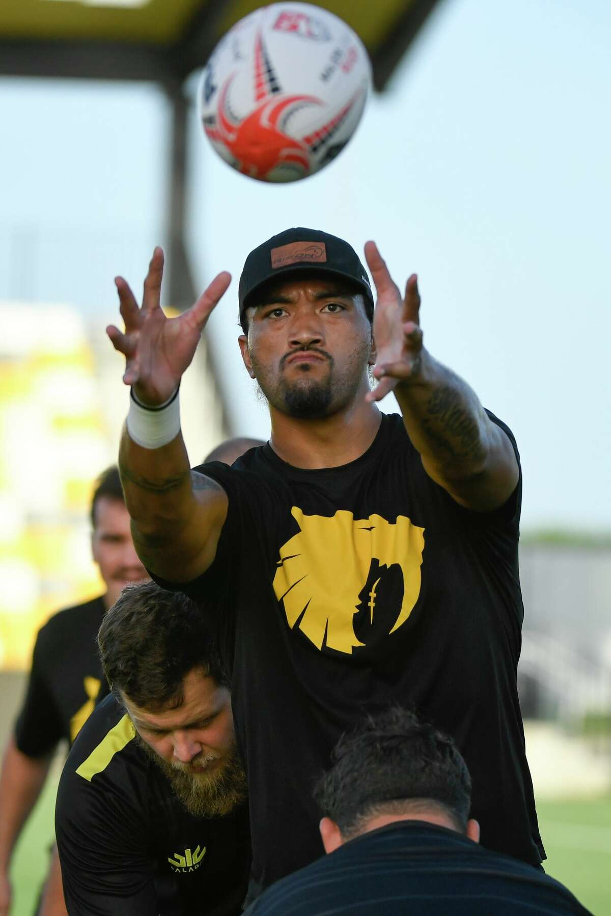 Houston’s rugby team savors a winning season and title shot