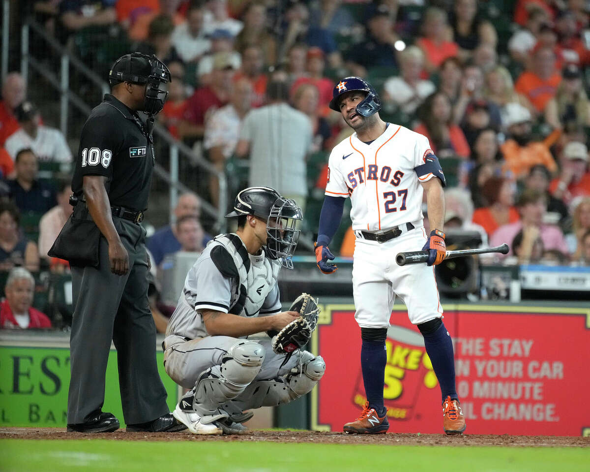 Houston Astros: Aledmys Díaz, Yordan Alvarez injuries hamper depth