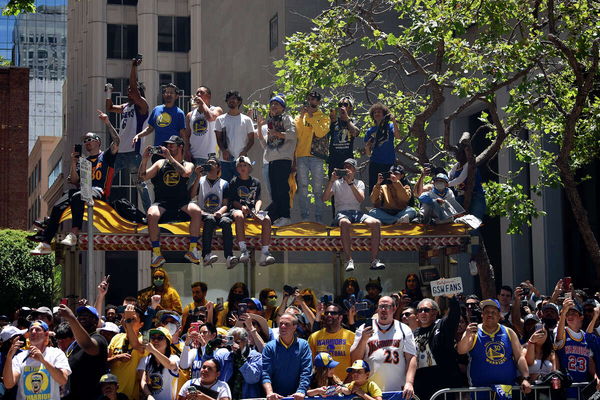 The best photos from the Warriors championship parade in San Francisco
